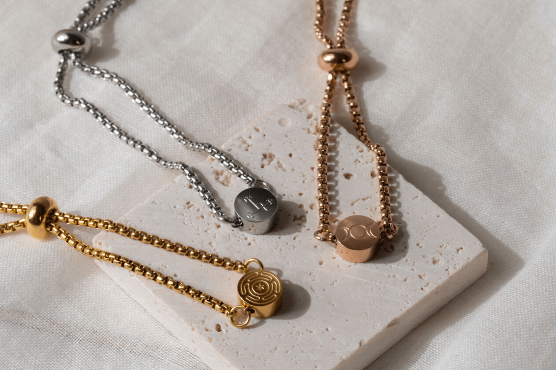 Creating Protection & Unity with the Witch's Knot – Blessed Be Magick